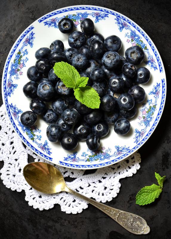 What is Creme De Cassis? (with pictures)