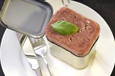 What Is Bully Beef? (with pictures)