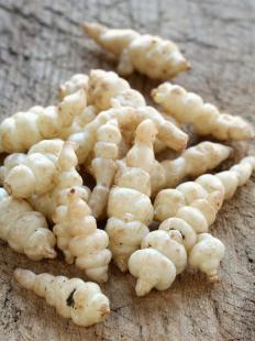 What is a Crosne? (with pictures)