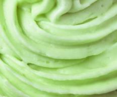 What Are the Seven Main Types of Icing? Buttercream, Fondant & More